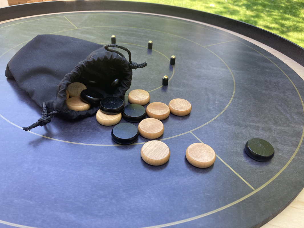 Muzzies Crokinole